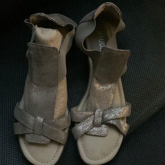Sudio Flexx | Shoes | Studio Flexx Sandals | Poshmark